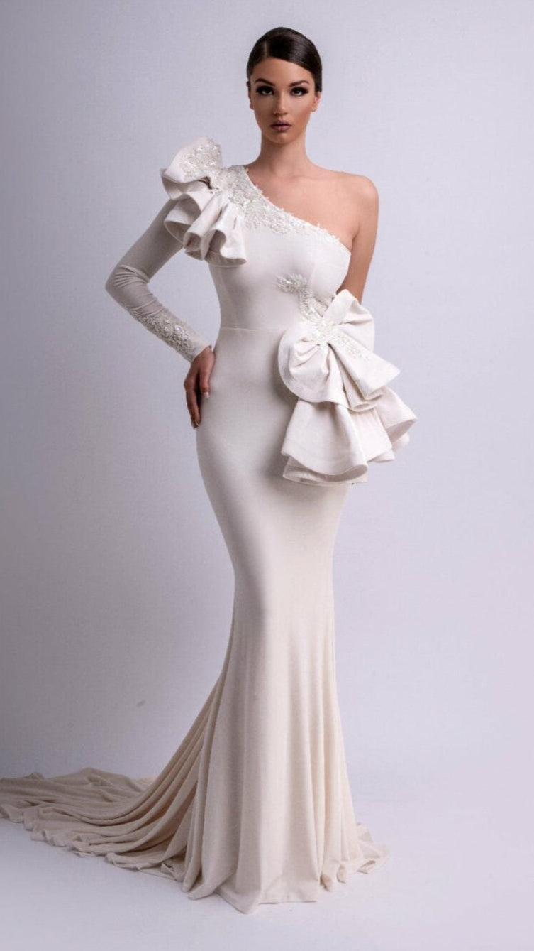 Luxury Evening Gowns & Designer Dresses - KUJTA & MERI